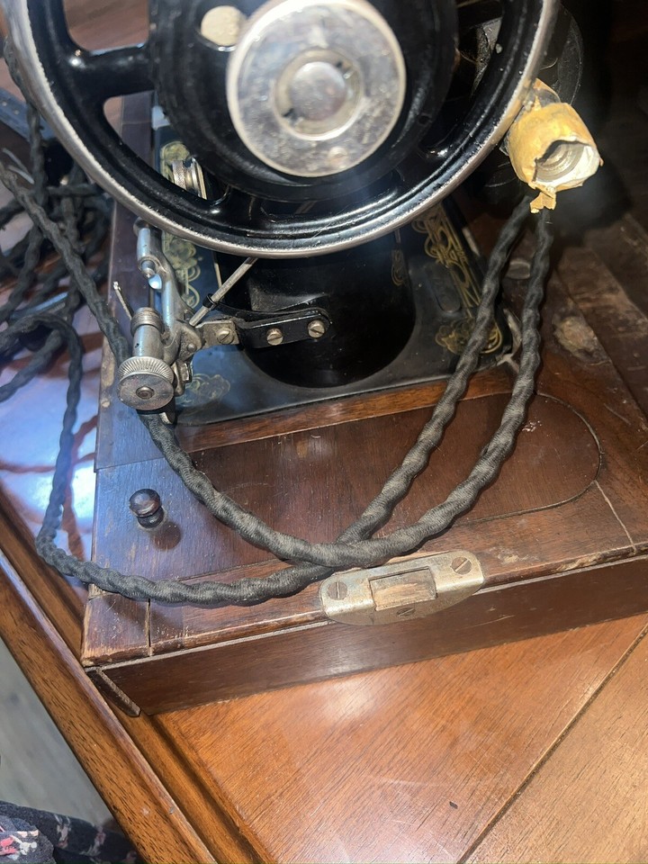 Vintage New Willard (Millard) Sewing Machine With Cabinet | eBay