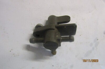 YAMAHA OUTBOARD PART 3 WAY FUEL TAP | eBay Australia