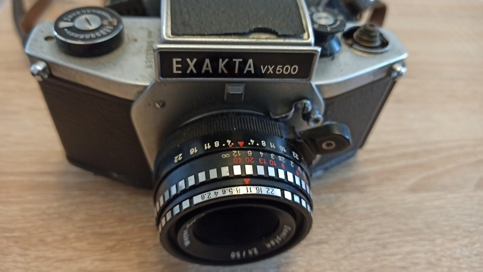 Pentacon Exakta EXA VX 500 35mm SLR Film Camera | eBay