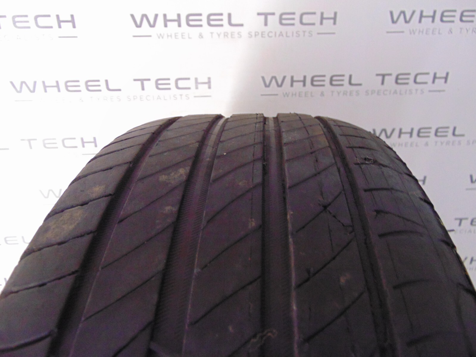 CITROEN DS3 PURETECH ALLOY WHEEL & TYRE - 205/45/R17 - AROUND 3MM OF ...