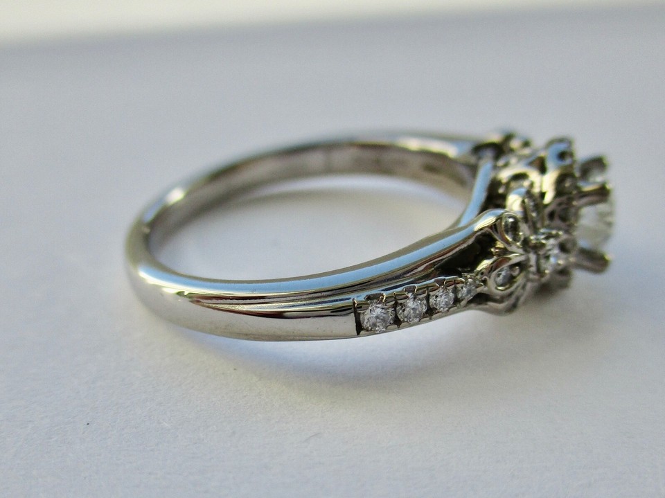 Emmy 18ct Gold 0.50 Point Diamond Halo Engagement Ring White Gold Size ...