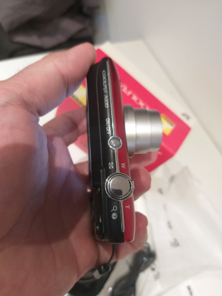 Nikon Coolpix A100 Compact Point & Shoot Digital Camera Box 16 GB SD SEE PICTS | eBay