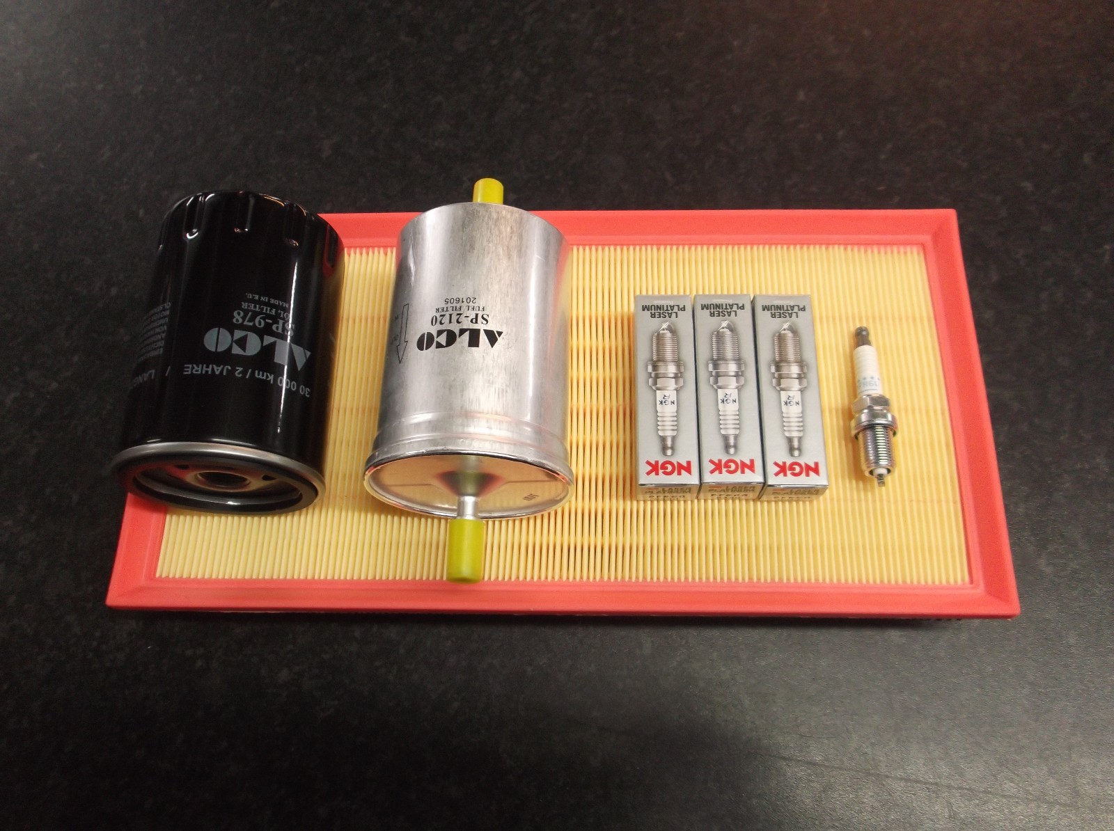 SEAT LEON (1M) 1.8T 20V SERVICE KIT OIL FUEL AIR FILTERS NGK SPARK ...