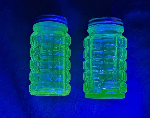 Hazel Atlas Uranium Glass Block Pattern Salt and Pepper Shakers | eBay