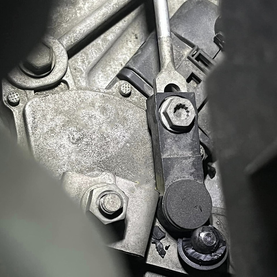 For VW Jetta A6 1B Automatic Transmission Shift Cable Connector Shifter ...