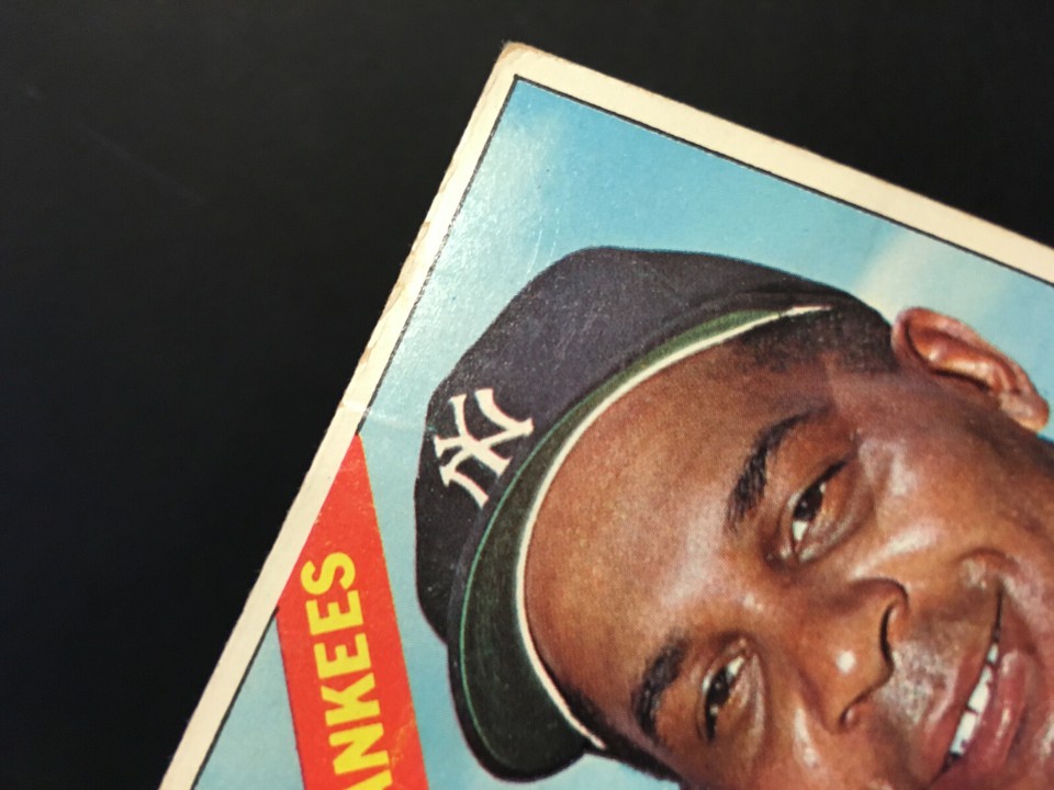 Hector Lopez Yankees signed 1966 Topps baseball card #177 Auto ...