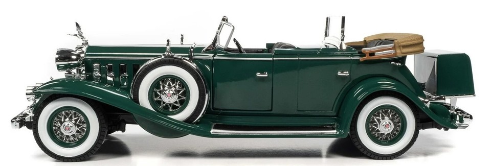 Cadillac w/V16Engine/Wire Wheel Rims1:24SCALE CUSTOM METAL ...