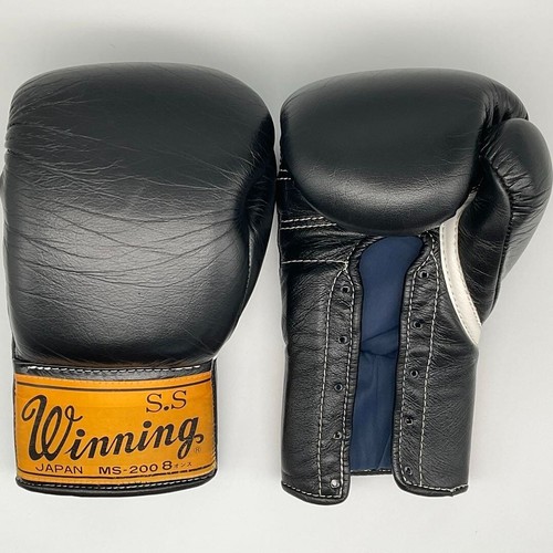 Winning Vintage old Logo Boxing Gloves 8 oz Black Rare Lace-up type ...