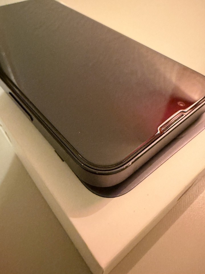 MINT CONDITION iPhone 13 Mini 128GB Midnight with Box and Case Unlocked ...