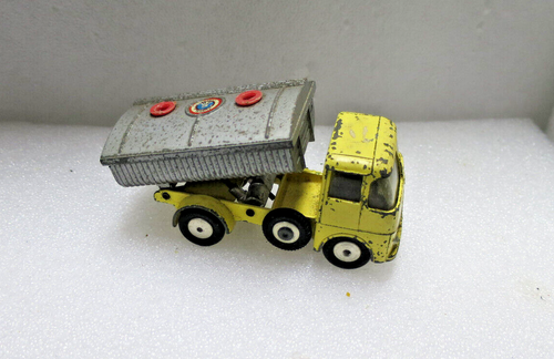 VINTAGE CORGI TOYS #460 ERF CEMENT TRUCK ALL ORIGINAL MADE IN GB NO BOX ...
