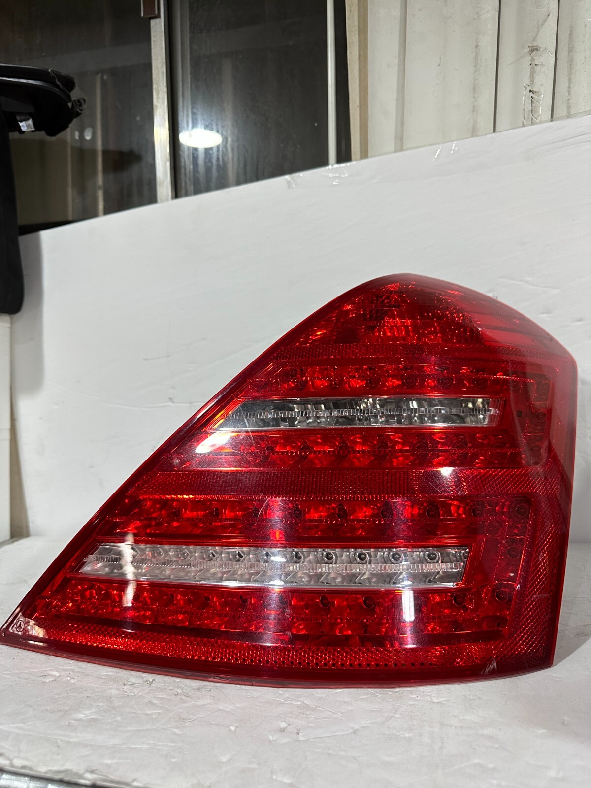 2010-2013 MERCEDES-BENZ S CLASS RIGHT TAIL LIGHT OEM A2218201464 | eBay