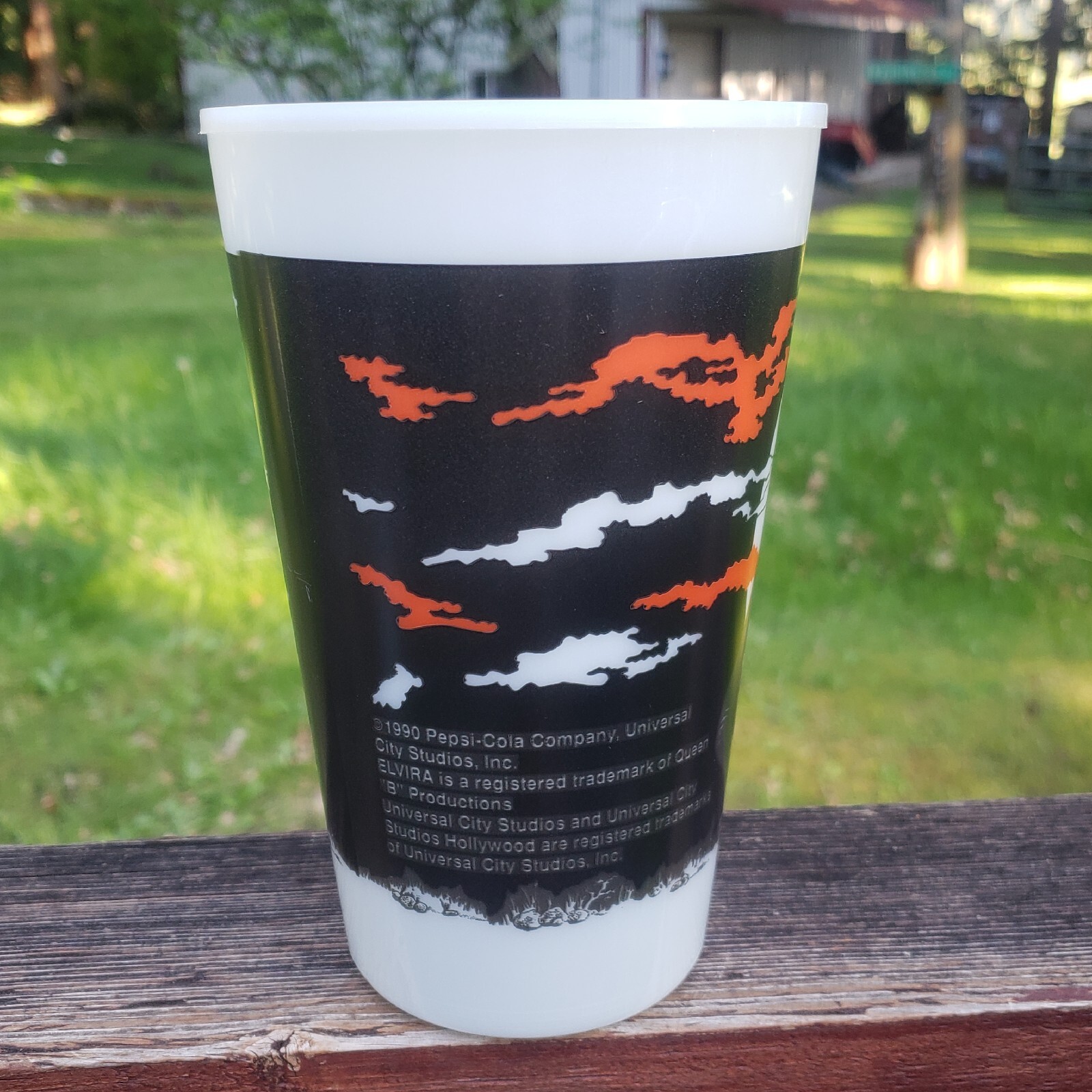 Vintage 1990 'GO PSYCHO WITH ELVIRA!' Plastic Cup Pepsi & Universal ...