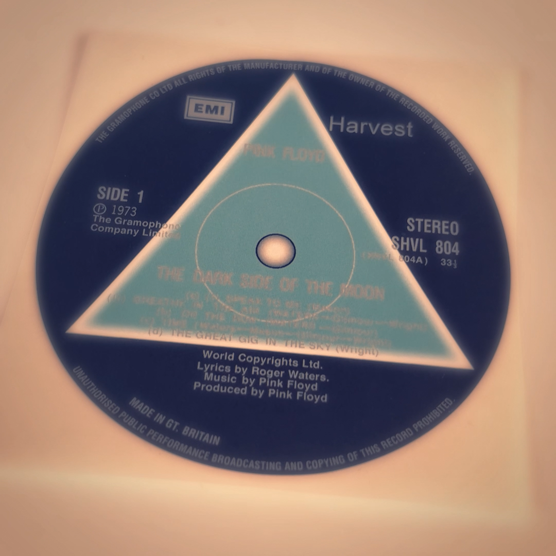 Dark Side Of The Moon record label sticker. Solid Blue triangle | eBay.de