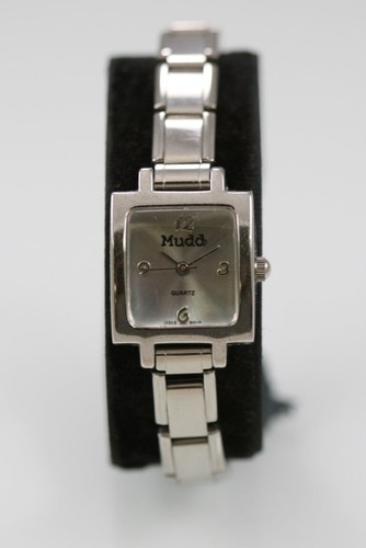 MUDD Women Watch Silver Stainless Steel Stretch Water Resistant Battery ...