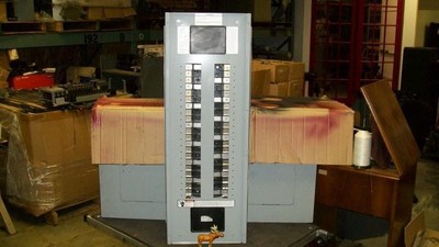 Siemens Distribution Panel 3 Phase 4 wire 208Y 120 P1C42ML250ABF 42 ...
