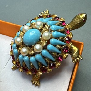 Signed HAR Turtle Brooch Faux Turquoise & Pearls Ruby Red Rhinestone ...