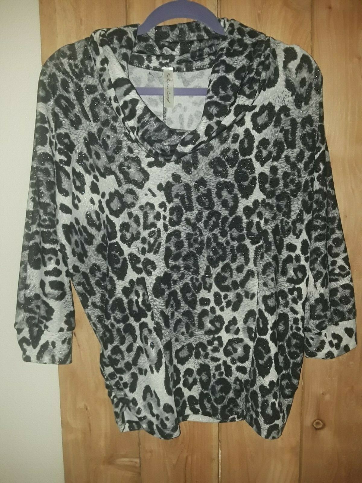 Per Seption Concept Womens Cheetah print Top w Metallic Size L | eBay