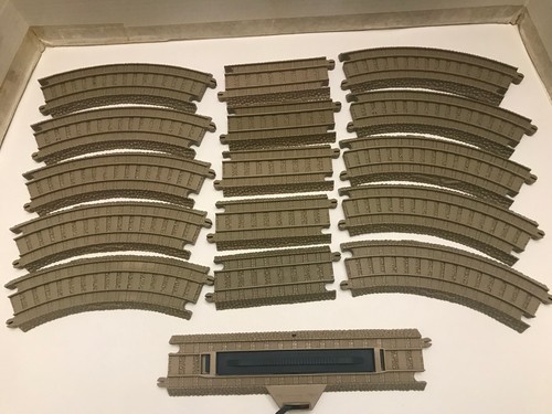Trackmaster Tan Tracks Lot--(5) Half Straight + (10) Curves + (1 ...