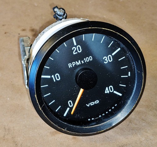 VDO SIEMENS TACHOMETER 4000 RPM VDO COCKPIT INTERNATIONAL TACH 02 061 ...