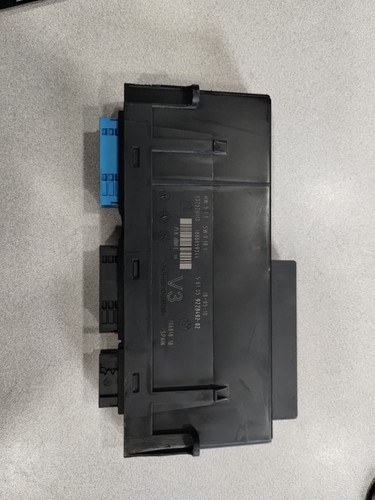 2011 BMW 528i 535i 550i BODY CONTROL MODULE Relay Junction Box 9228492 ...