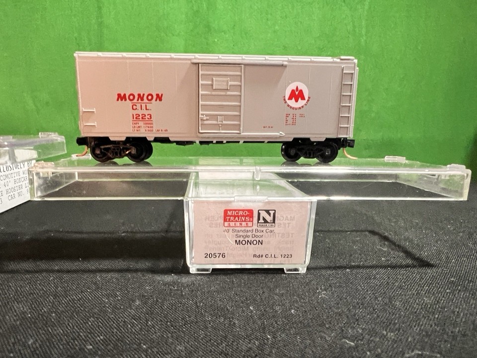 Set Of 2 Monon Cars: MicroTrains Box & Atlas Gondola 1 New 1 Pre Owned ...