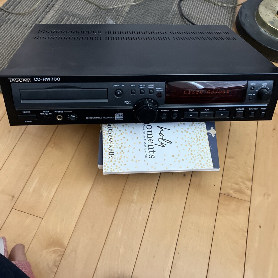 TASCAM CD-RW700 Professional CD Rewritable Recorder and Player | eBay