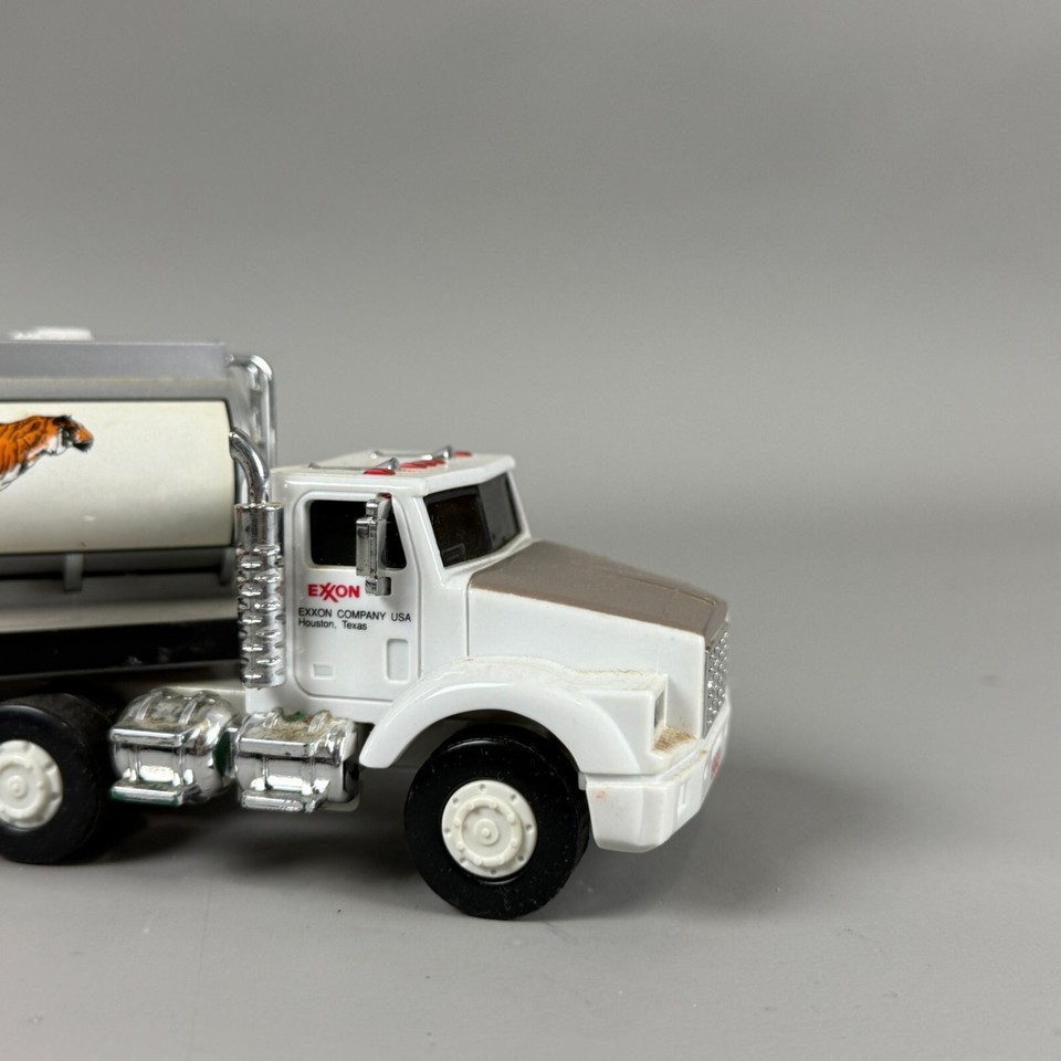 Vintage Exxon Tanker Truck Diecast Fuel Hauler Model Truck Toy ...