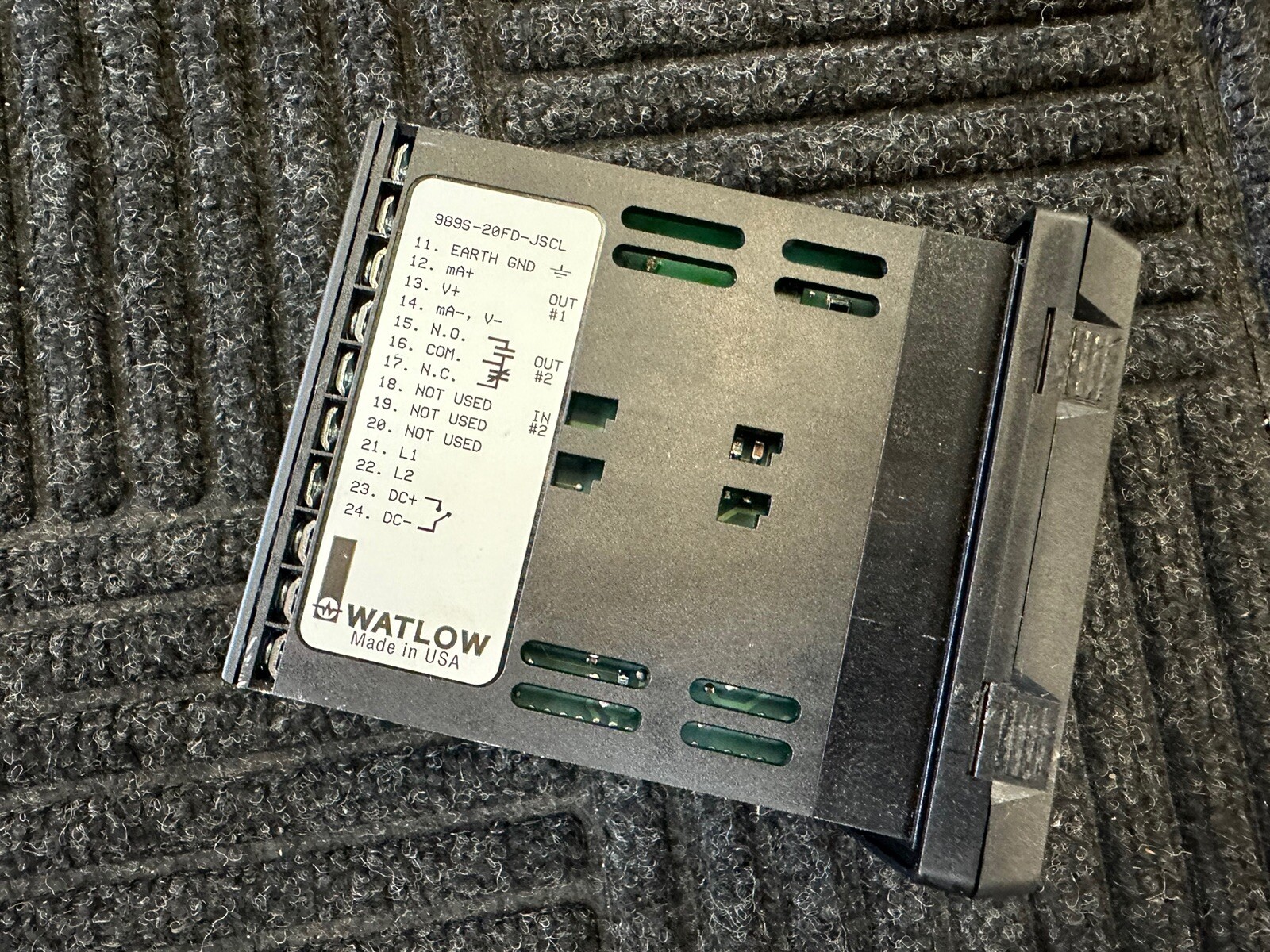 Watlow Temperature Controller 989S-20FD-JSCL Digital Display ...