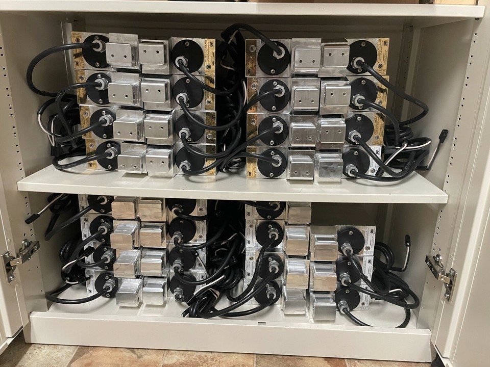 CMC High Speed Hydraulic Actuator 7342 for PL-65 (includes spring pins ...