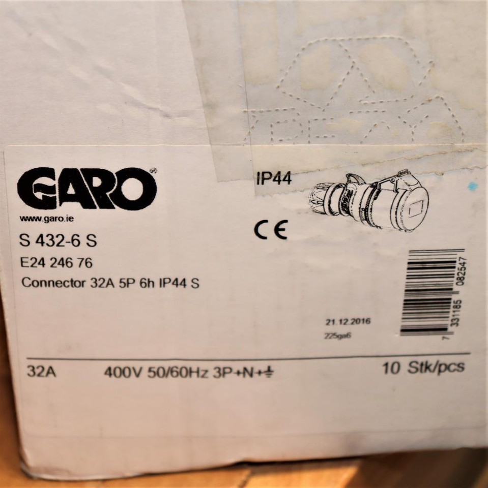 GARO S432-6 S Cord Receptacle Water Proof 3 Pole + Neutral + Ground 32A ...
