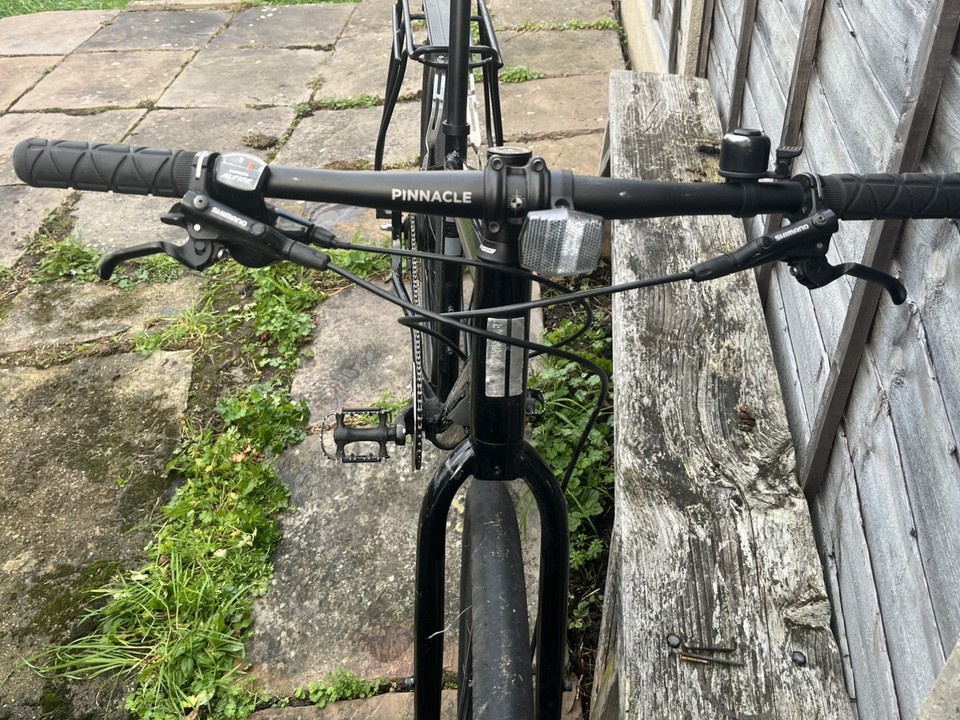 Pinnacle Lithium Alfine Medium Size 700C Urban City Leisure Hybrid bike ...