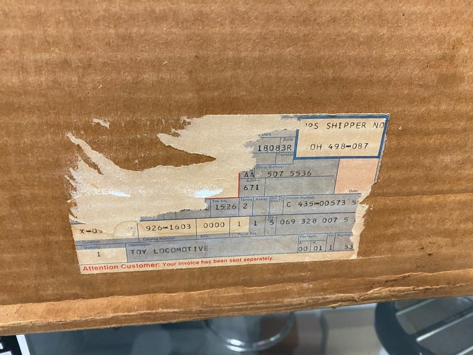 New Locomotive Silver Shadow Lionel Train Show Orig Box Steam Engine ...