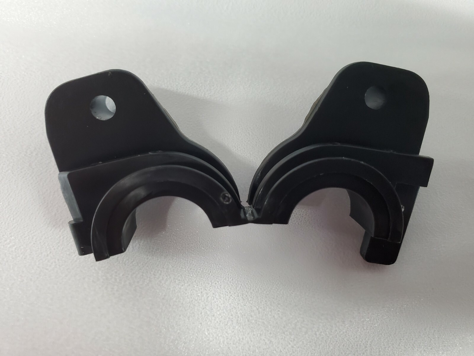 New OEM Husqvarna 532439077 Front Axle Support Bracket HD775HW HD800HW ...