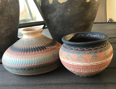 2 NAVAJO POTS POTTERY Incised Feathers 1 - ADA MORGAN 1 - Maggie Begay ...
