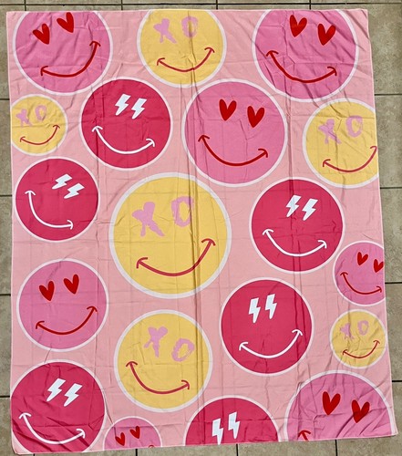 Happy Smiley Face Tapestry Fabric Wall Hanging Emoji Pink Yellow Smile ...