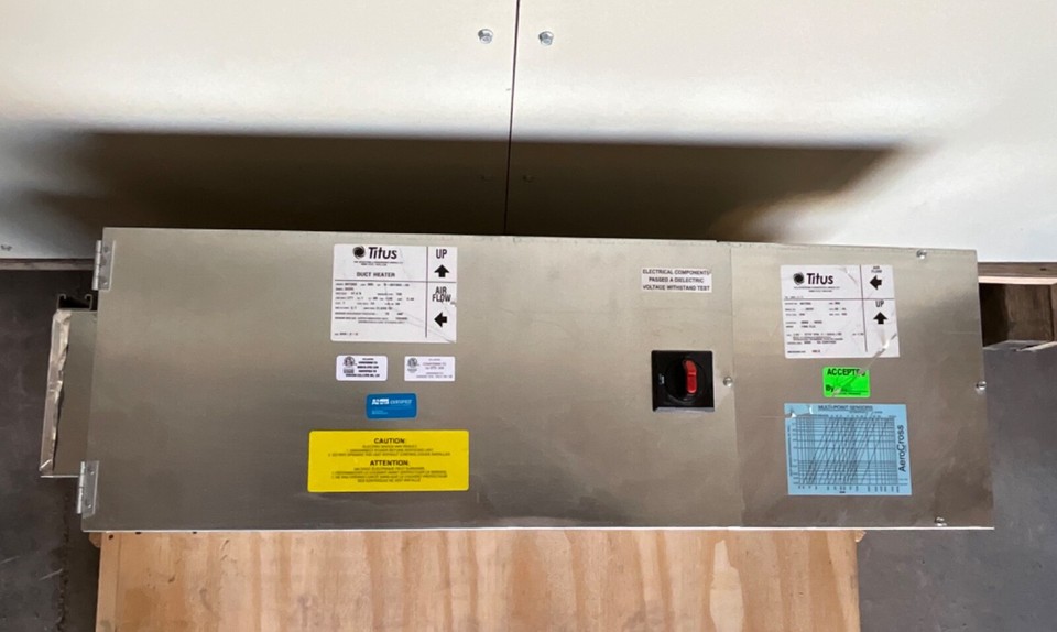 Titus DESV-6 VAV Digital Single Duct Term. w/Control Box & Heater | eBay