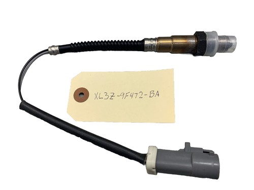 New Genuine Ford OEM Front Oxygen O2 Sensor XL3Z-9F472-BA, Motorcraft ...