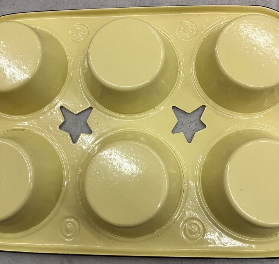 ULTRA RARE Yellow Star Enamel Ware 6 muffin holes | eBay