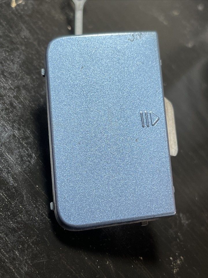 2008-11 Mercedes-Benz W204 FRONT BUMPER Tow Hook Cap 2048850126 ...