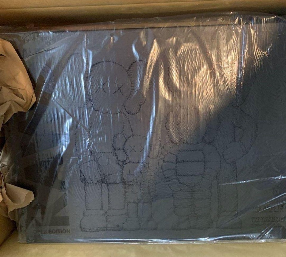 Medicom Toy BE@RBRICK KAWS FAMILY Black figure kaws first tokyo | eBay UK