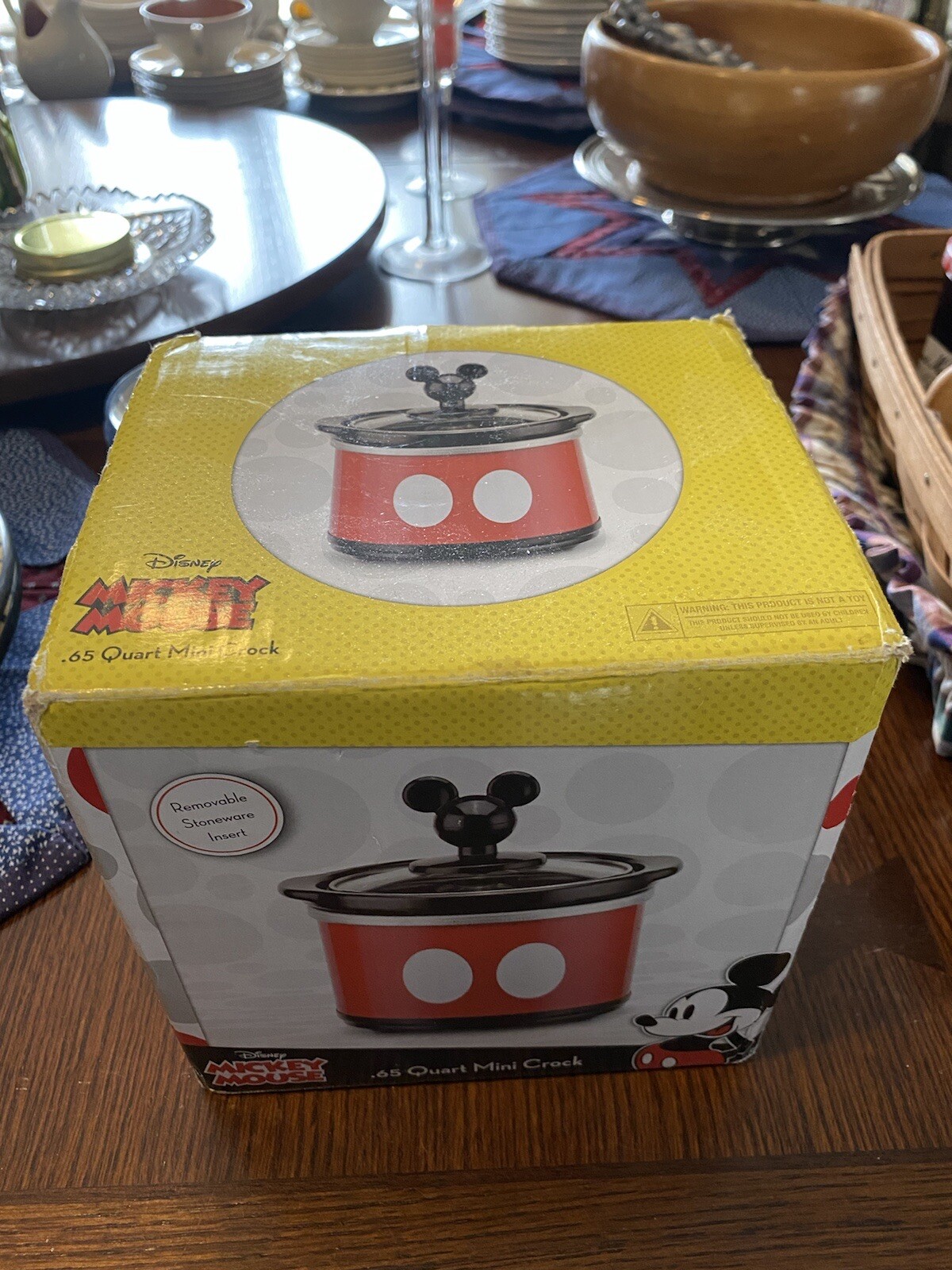 Disney Mickey Mouse .65 Quart Mini Crock Pot, Dips Potpourri Removable ...