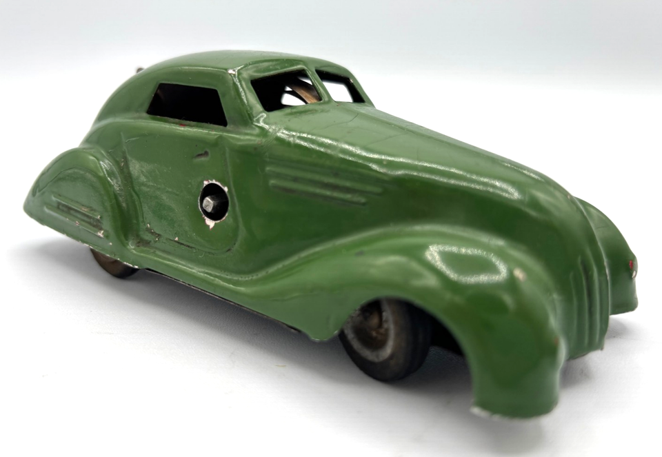 Italian Toy Manufacturer S.M.I. Scarce 1940's Tin Wind-up Coupe ...