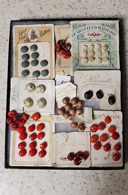 LOT ANTIQUE SEWING BUTTONS-ASSORTED CZECHOSLOVAKIAN- LOT B 38 ( x) | eBay