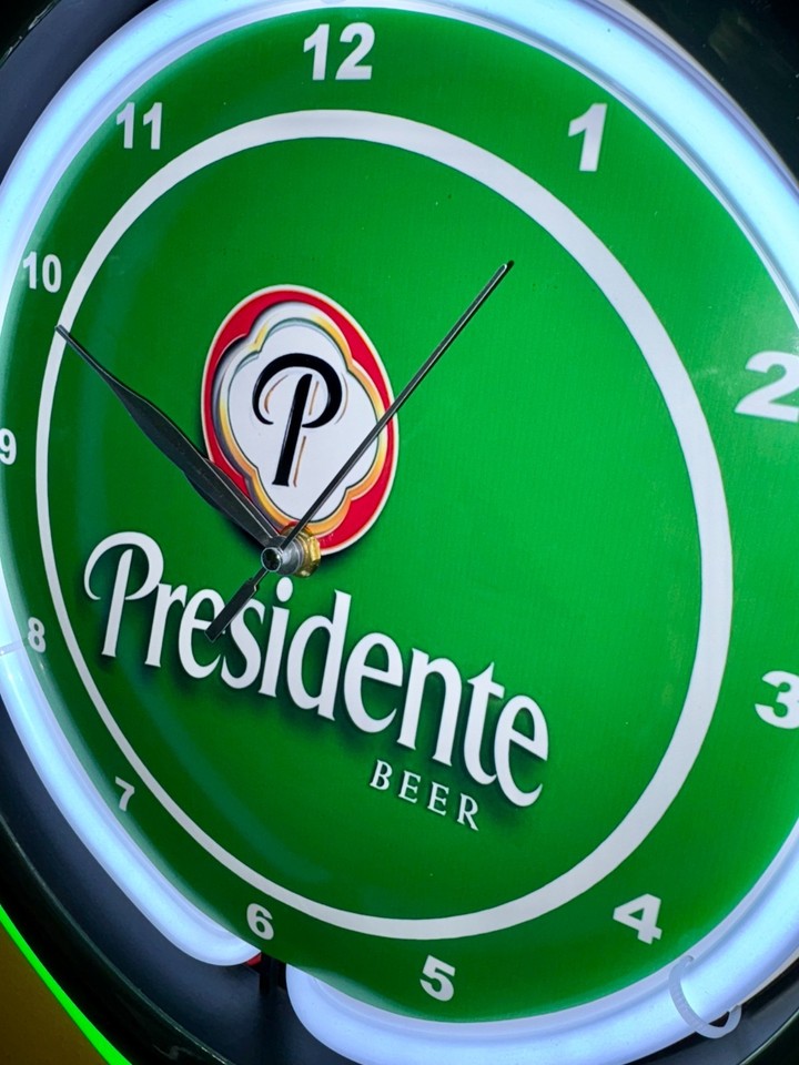 Presidente Dominican Beer Bar Man Cave Neon Style Retro LED Clock Sign ...