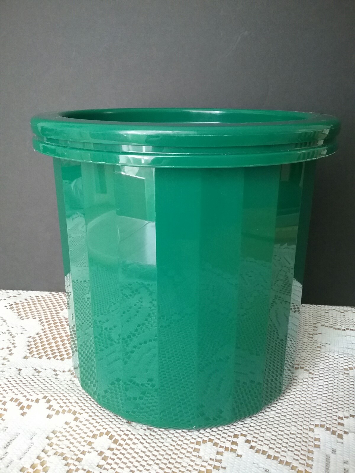 Tupperware Dark Green Ice Bucket 1683-3 ( 2-piece) No Lid Pre-owned EUC ...