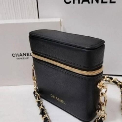 VIP CHANEL LIPSTICK POUCH/CROSSBODY/CARD HOLDER NWOT | eBay