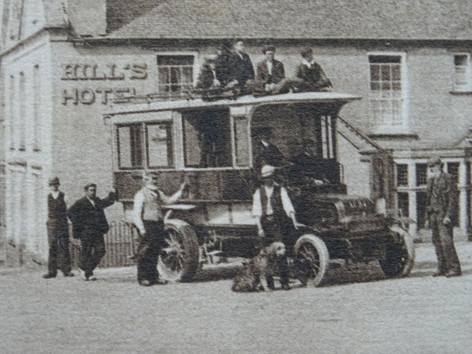 Cornwall AT THE LIZARD showing HILL'S HOTEL Old Car & Omnibus - Old ...