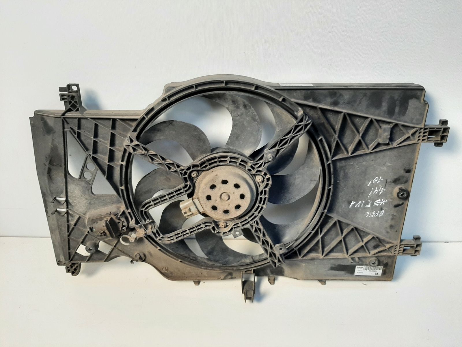 OPEL MERIVA B 1.4 Radiator fan 560961104 R3455004 13330996 T5397001 ...