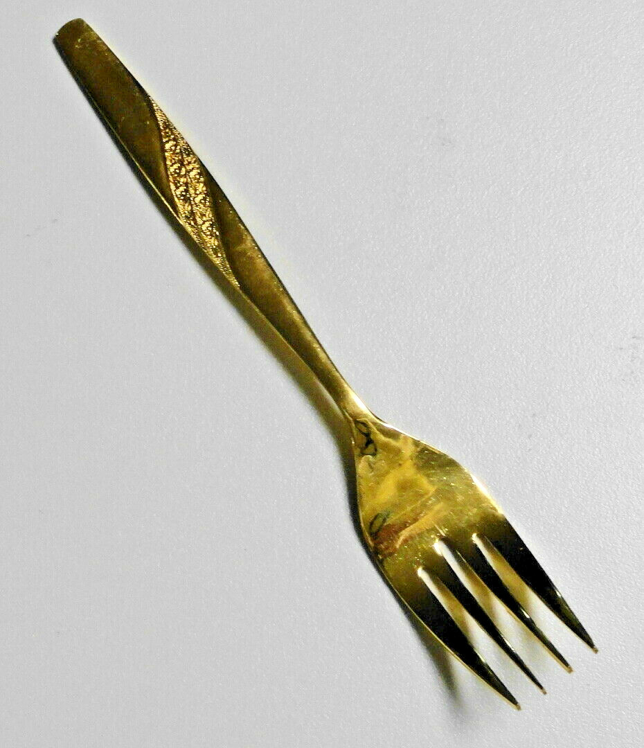 Vintage Stainless Japan Gold-Tone 6 Piece Place Setting Flatware ...