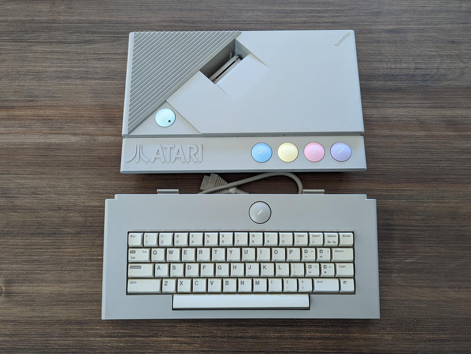 1984 Atari XE System Console (Atari XEGS) [Complete in Styrofoam] | eBay